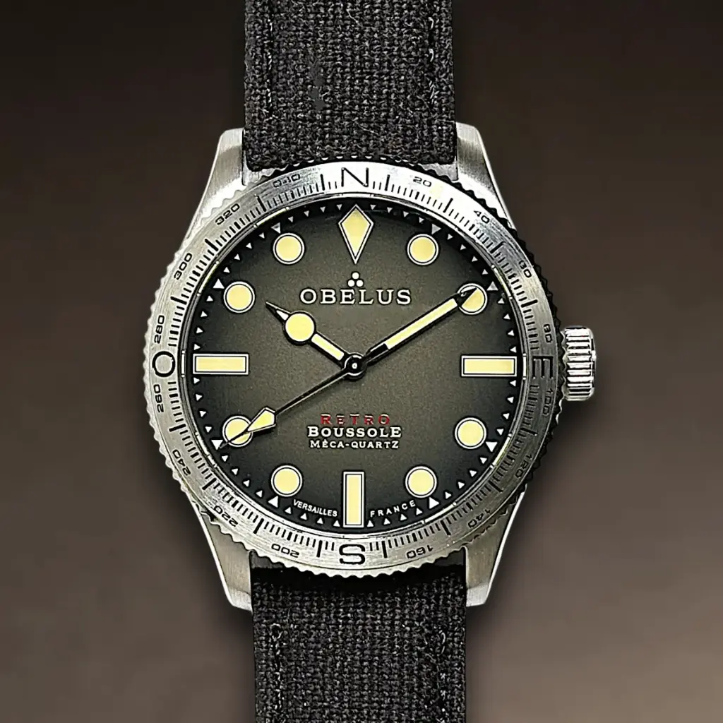 Boussole "The Dark Land" | obelus-watches.com
